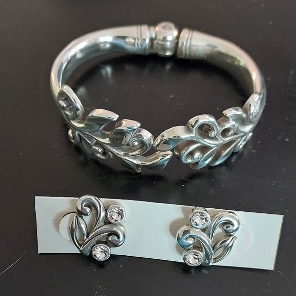 Brighton | Jewelry | Brighton 3 Pc Braclet Earring Set | Poshmark